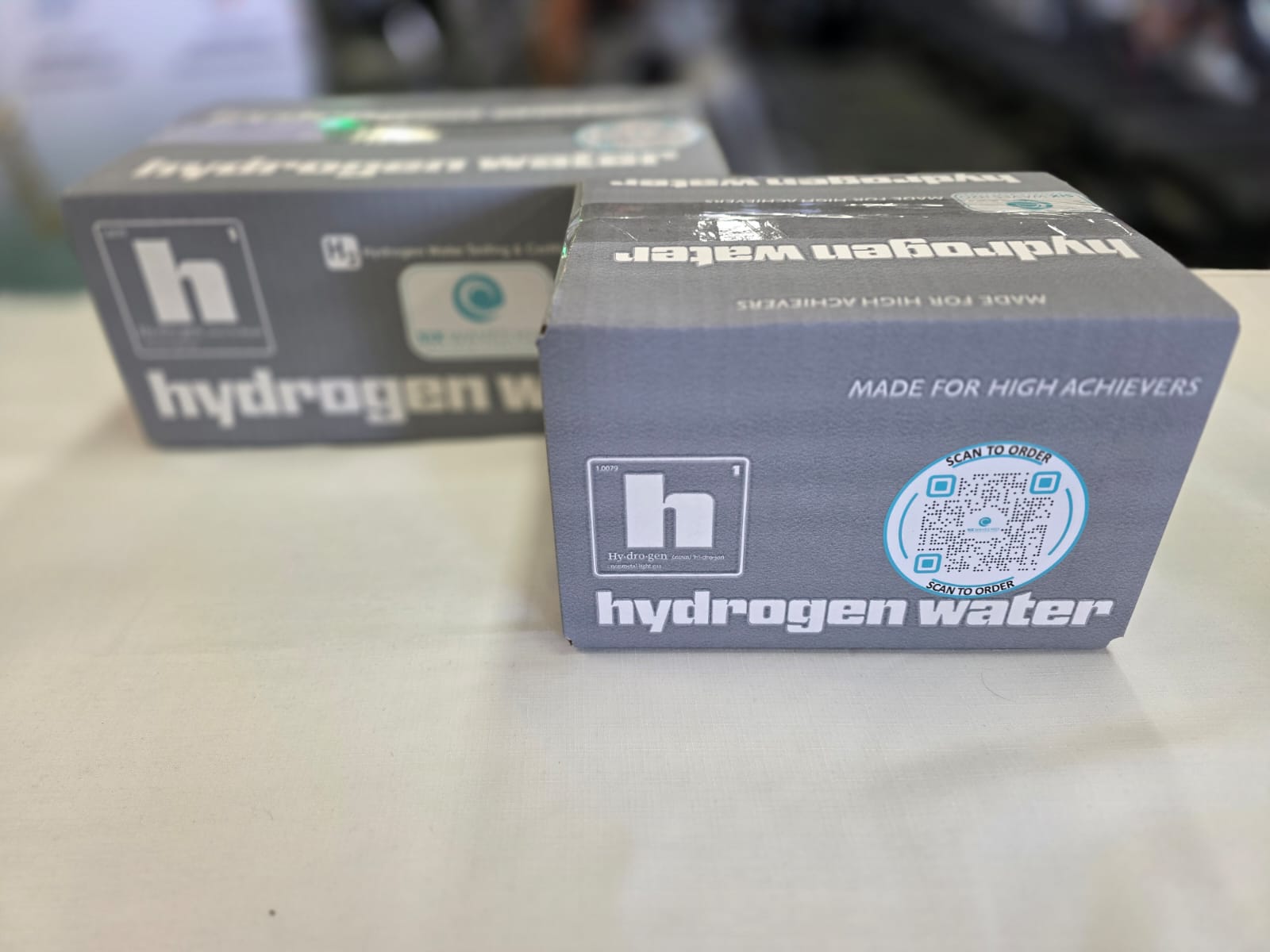 12-pack Hydrogen Water - SIX WAVES H2O